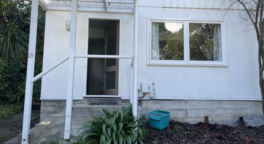 Free property data for 13 Ngaio Gorge Road, Ngaio, Wellington - homes.co.nz