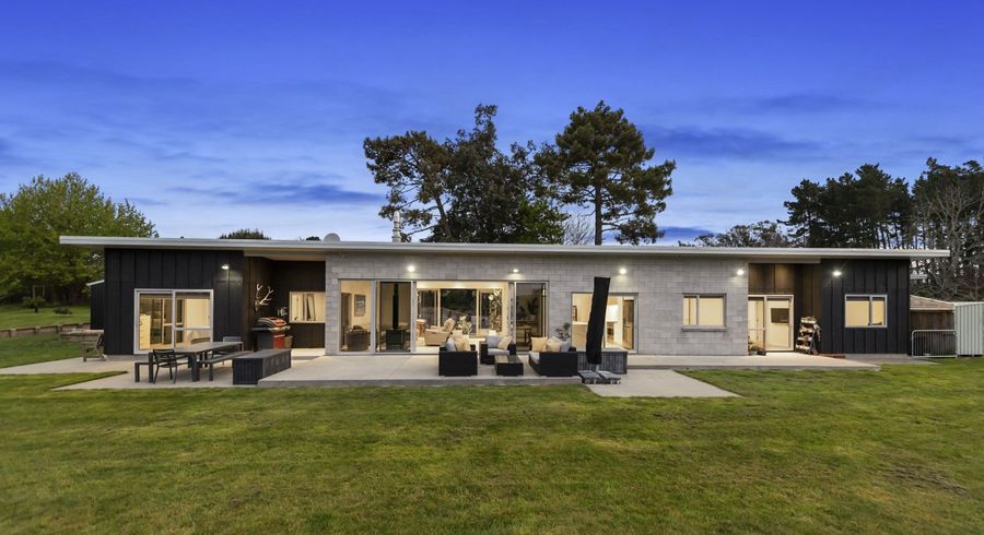 Free property data for 17 Bagust Road, Rotokauri, Hamilton - homes.co.nz