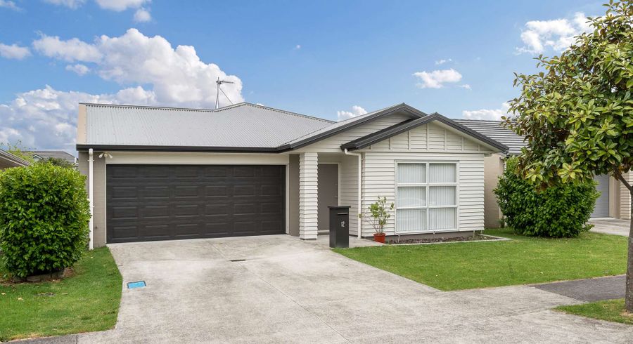 Free property data for 12 Popokatea DR, Takanini, Auckland - homes.co.nz