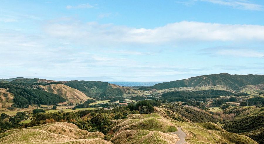 Free property data for 403 Akatarawa Road, Reikorangi - homes.co.nz