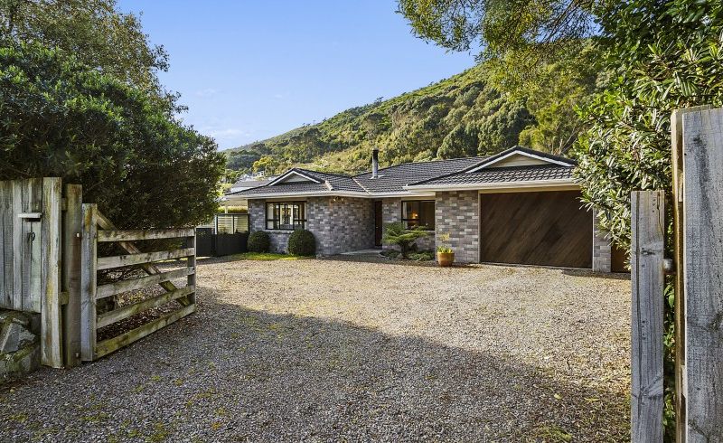 Free property data for 79 Elizabeth Street, Waikanae - homes.co.nz