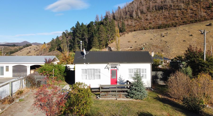 Free property data for 15 Bowen Street, Kurow - homes.co.nz