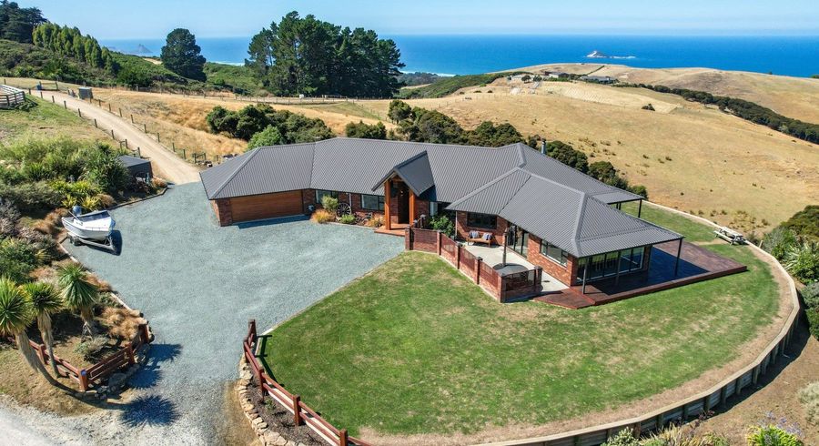 Free property data for 176 Creamery Road, Ocean View, Dunedin - homes.co.nz