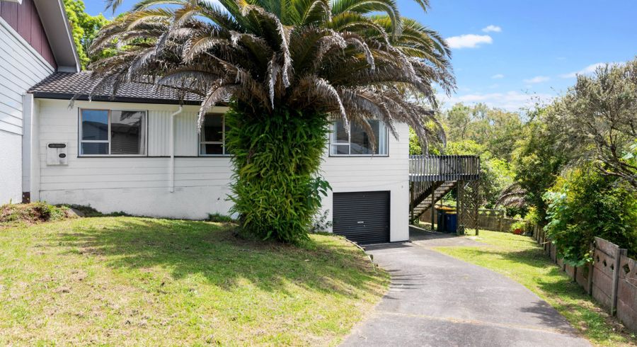 Free property data for 2/14 Spinella Drive, Bayview, Auckland - homes.co.nz