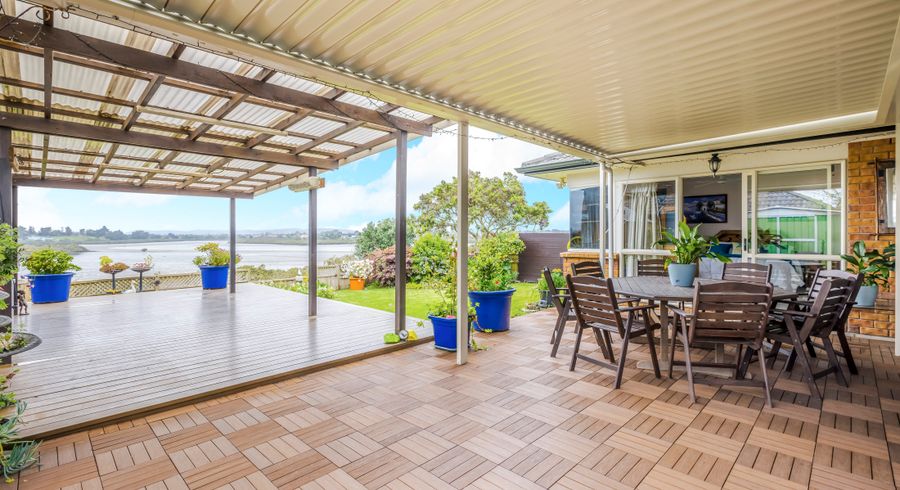 Free property data for 81 Waimahia Avenue, Weymouth, Auckland - homes.co.nz