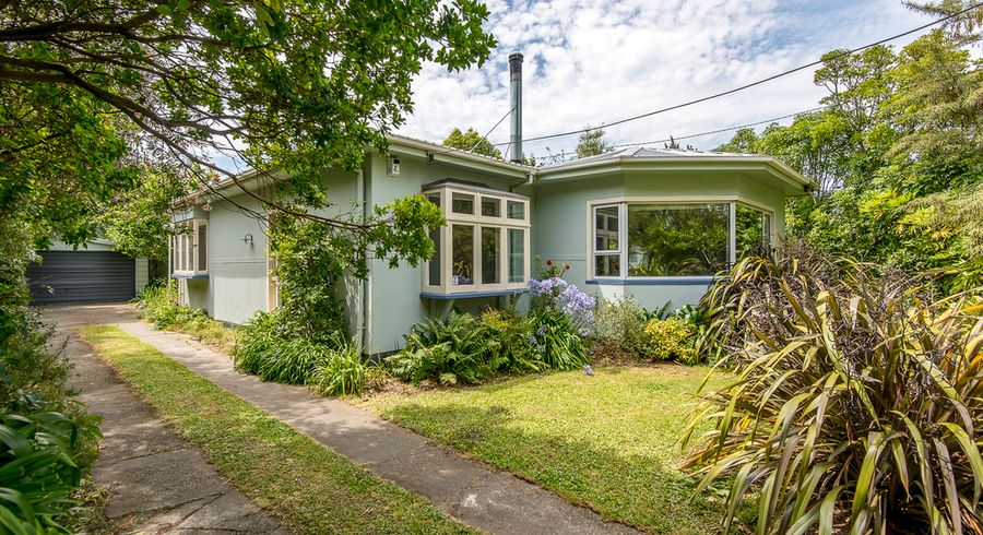 Free property data for 121 Fifield Terrace, Opawa, Christchurch - homes ...