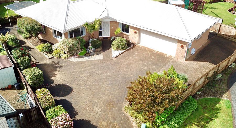 Free property data for 21 Lochinver Drive, Nawton, Hamilton - homes.co.nz