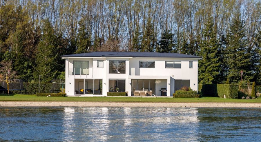 Free property data for 5 Palmview Drive, Rangiora, Rangiora - homes.co.nz