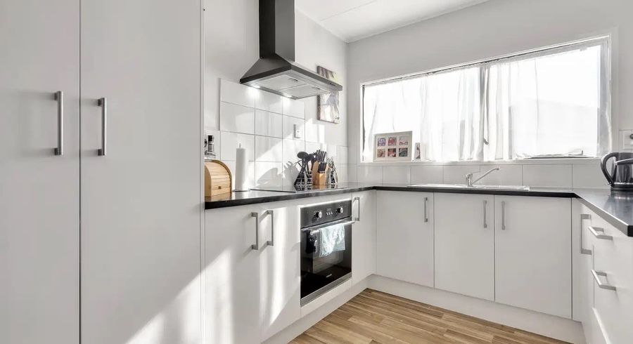 Free property data for 16 Southview Place, Wattle Downs, Auckland ...
