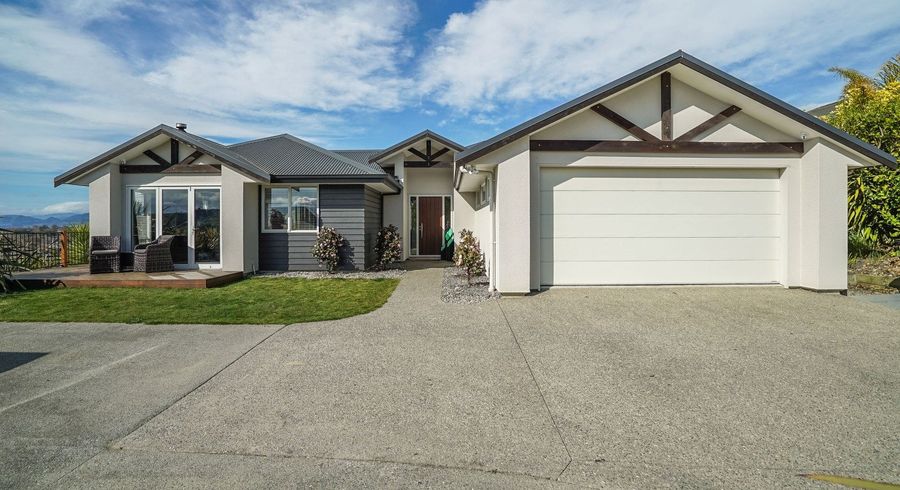 Free property data for 11 Katania Heights, Brightwater - homes.co.nz