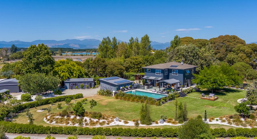 Free property data for 128 Aranui Road, Mapua - homes.co.nz