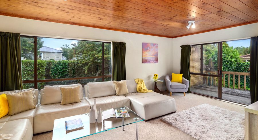 Free property data for 27 Icarus Place, Sunnybrook, Rotorua - homes.co.nz