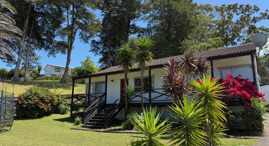 Free property data for 12 Trengove Place, West Harbour, Auckland ...
