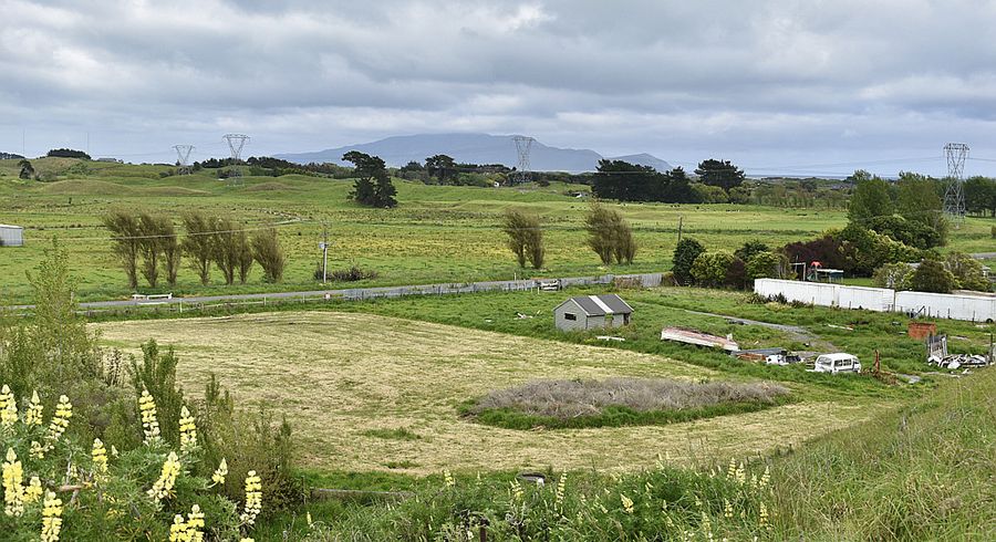Free property data for 180 Te Horo Beach Road, Te Horo - homes.co.nz
