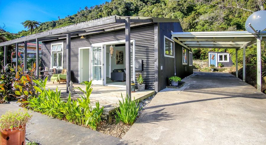 Free property data for 42 Back Road, Granity, Granity - homes.co.nz