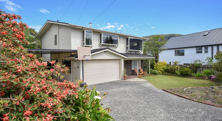 Free property data for 195 Balmacewen Road, Wakari, Dunedin - homes.co.nz
