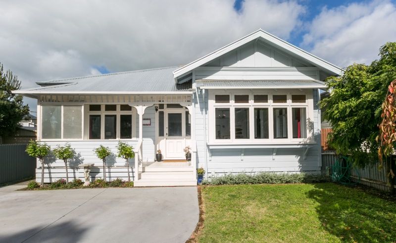 Free property data for 19 Carnell Street, Napier South, Napier - homes.co.nz
