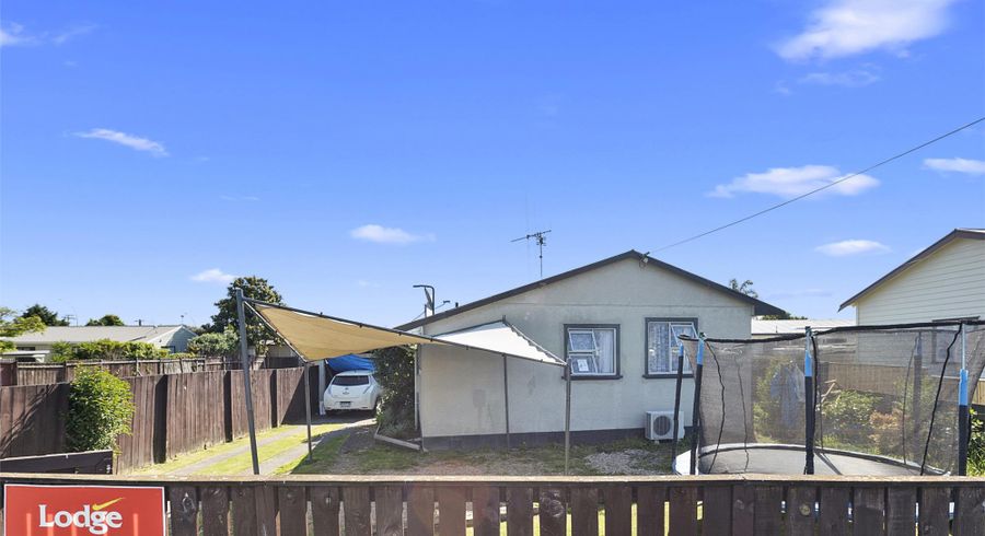 Free property data for 15 Smith Street, Frankton, Hamilton - homes.co.nz
