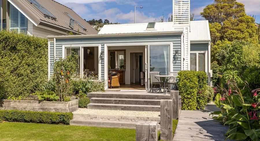 Free property data for 151 Main Road, Moncks Bay, Christchurch - homes ...