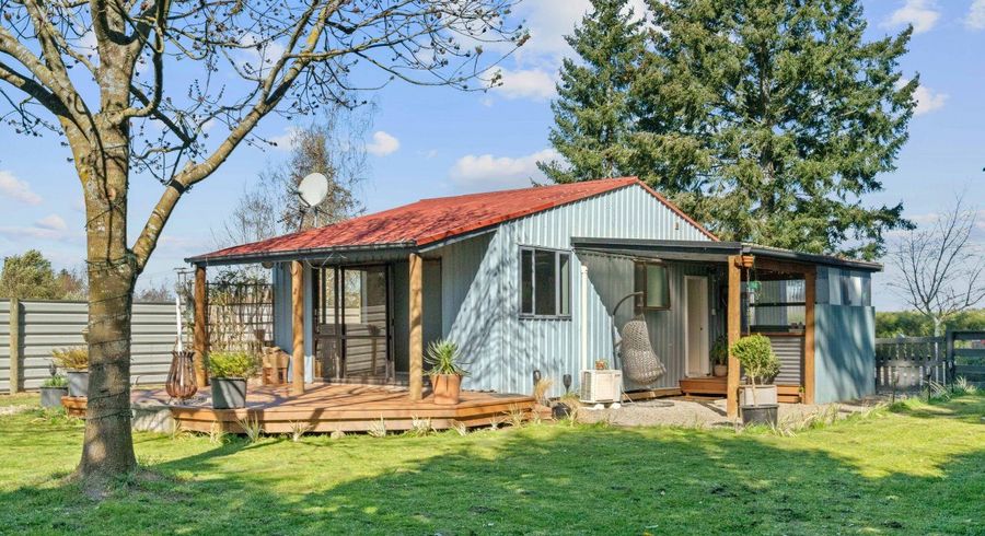 Free property data for 9 Cross Street, Coalgate, Coalgate - homes.co.nz