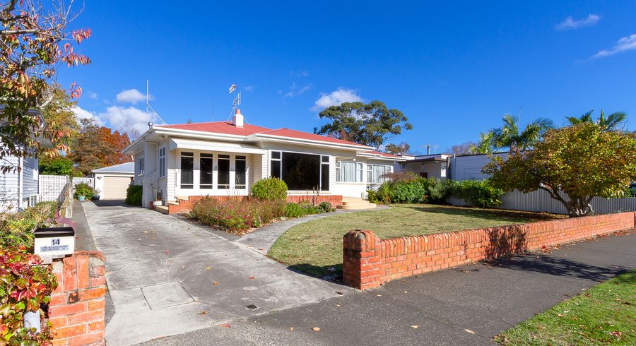 Free property data for 14 Logan Avenue, Marewa, Napier - homes.co.nz