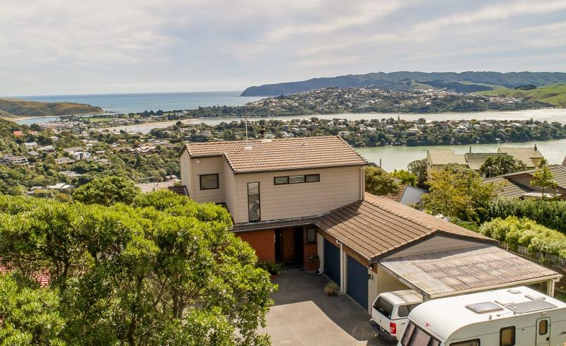 Free property data for 30 Mercury Way, Whitby, Porirua - homes.co.nz