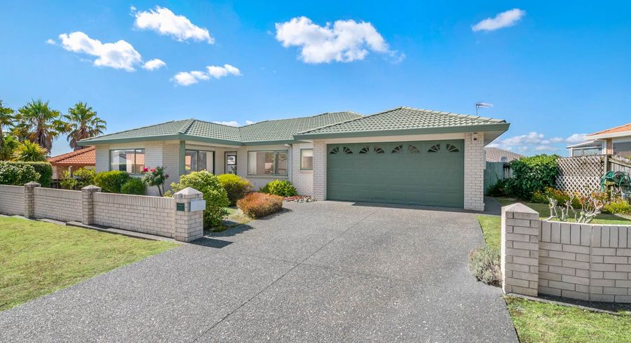 Free property data for 19 Kath Hopper Drive, Orewa, Orewa - homes.co.nz