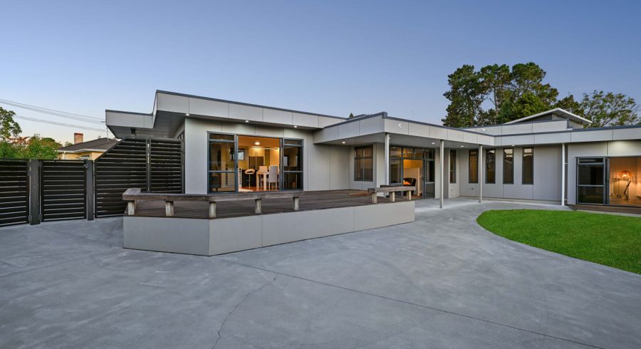 Free property data for 15 Darley Street, Maeroa, Hamilton - homes.co.nz