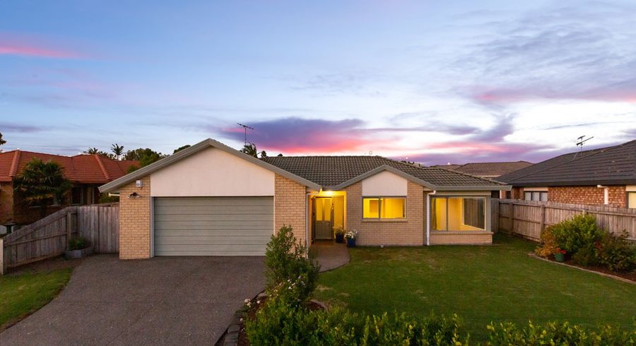 Free property data for 71 Kath Hopper Drive, Orewa - homes.co.nz