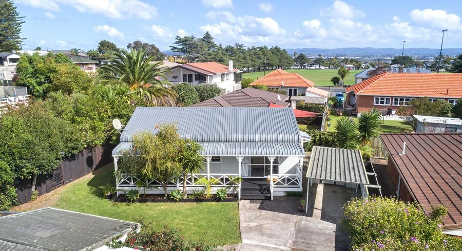 Free property data for 202 Point Chevalier Road, Point Chevalier ...