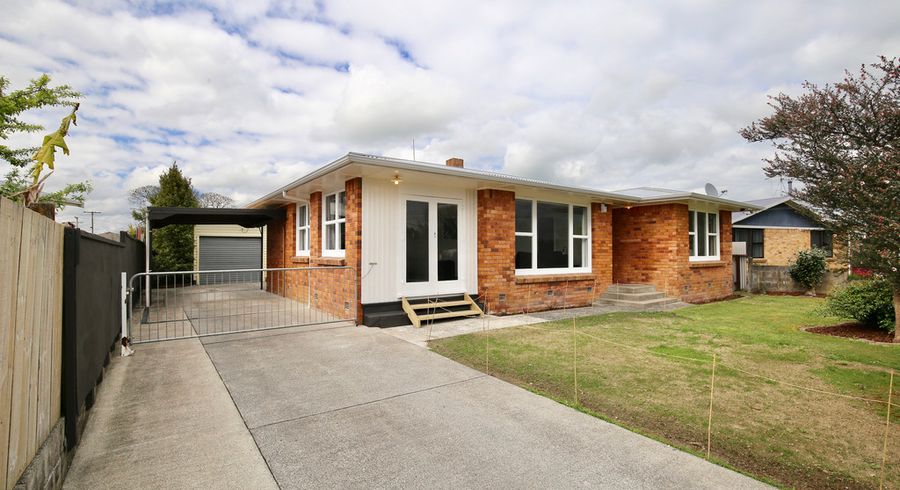 Free property data for 99 Mount View Road, Melville, Hamilton - homes.co.nz