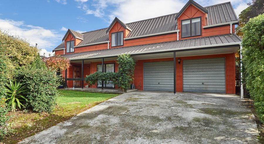 Free property data for 12 Oak Crescent, Ashhurst, Ashhurst - homes.co.nz