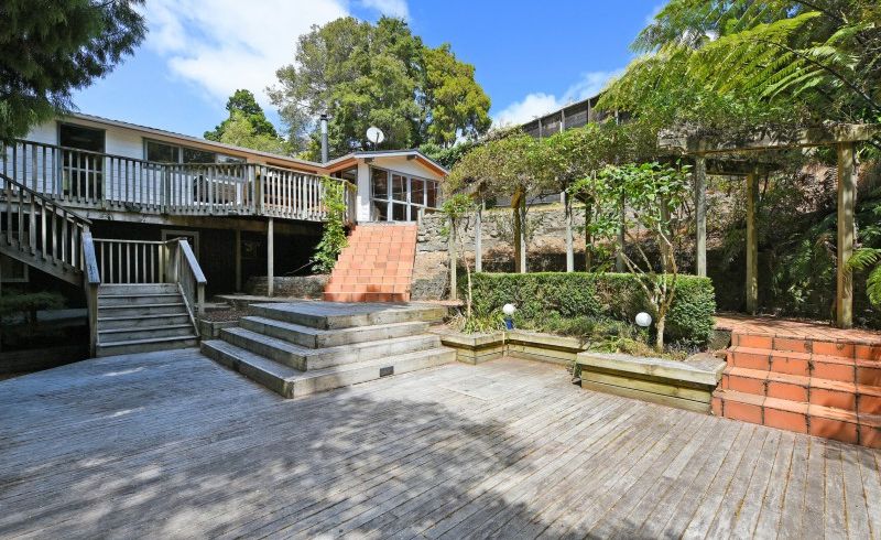 Recently sold | 35 Chatsworth Road, Silverstream, Upper Hutt - homes.co.nz
