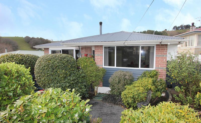 Free property data for 65 Elwyn Crescent, Green Island, Dunedin - homes ...