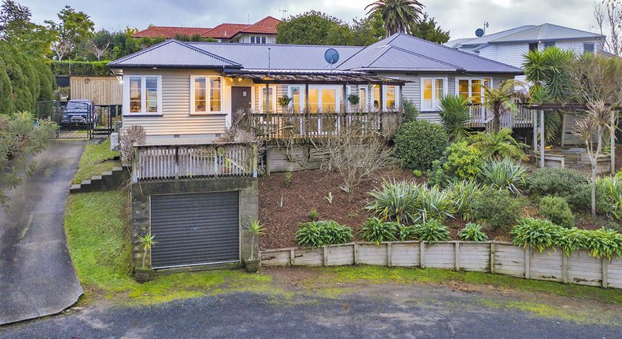 Free property data for 29 Carey Street, Maeroa, Hamilton - homes.co.nz