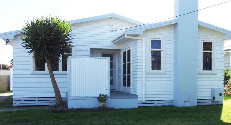 Free property data for 43 Bader Street, Bader, Hamilton - homes.co.nz