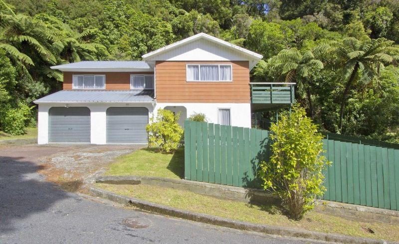 Free property data for 28 Ngahere Street, Stokes Valley, Lower Hutt ...