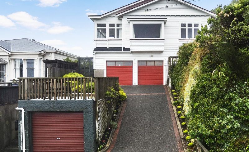 Free property data for 5 Connaught Terrace, Brooklyn, Wellington ...