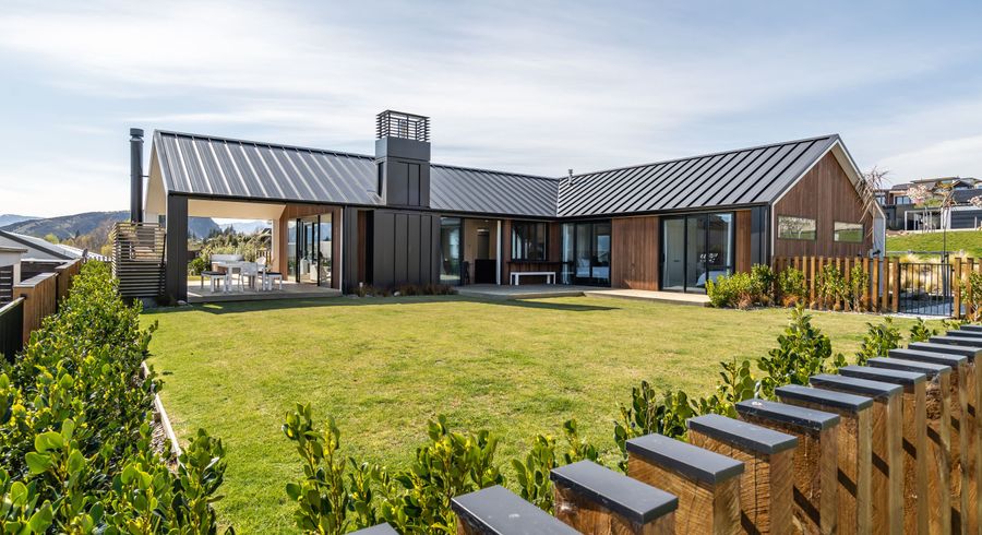 Free property data for 3 Little Alpha Loop, Wānaka - homes.co.nz