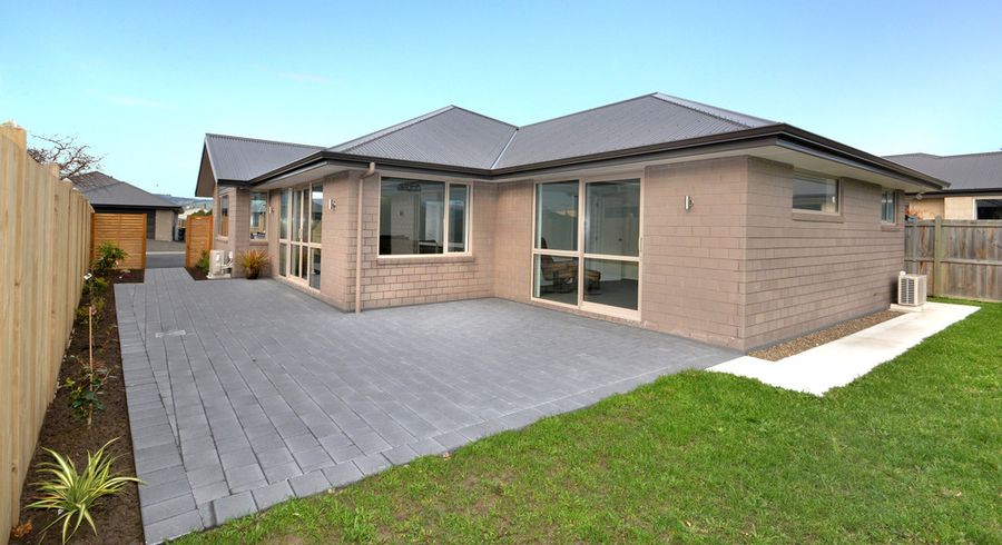Free property data for 15 Kura Place, Mosgiel, Mosgiel - homes.co.nz